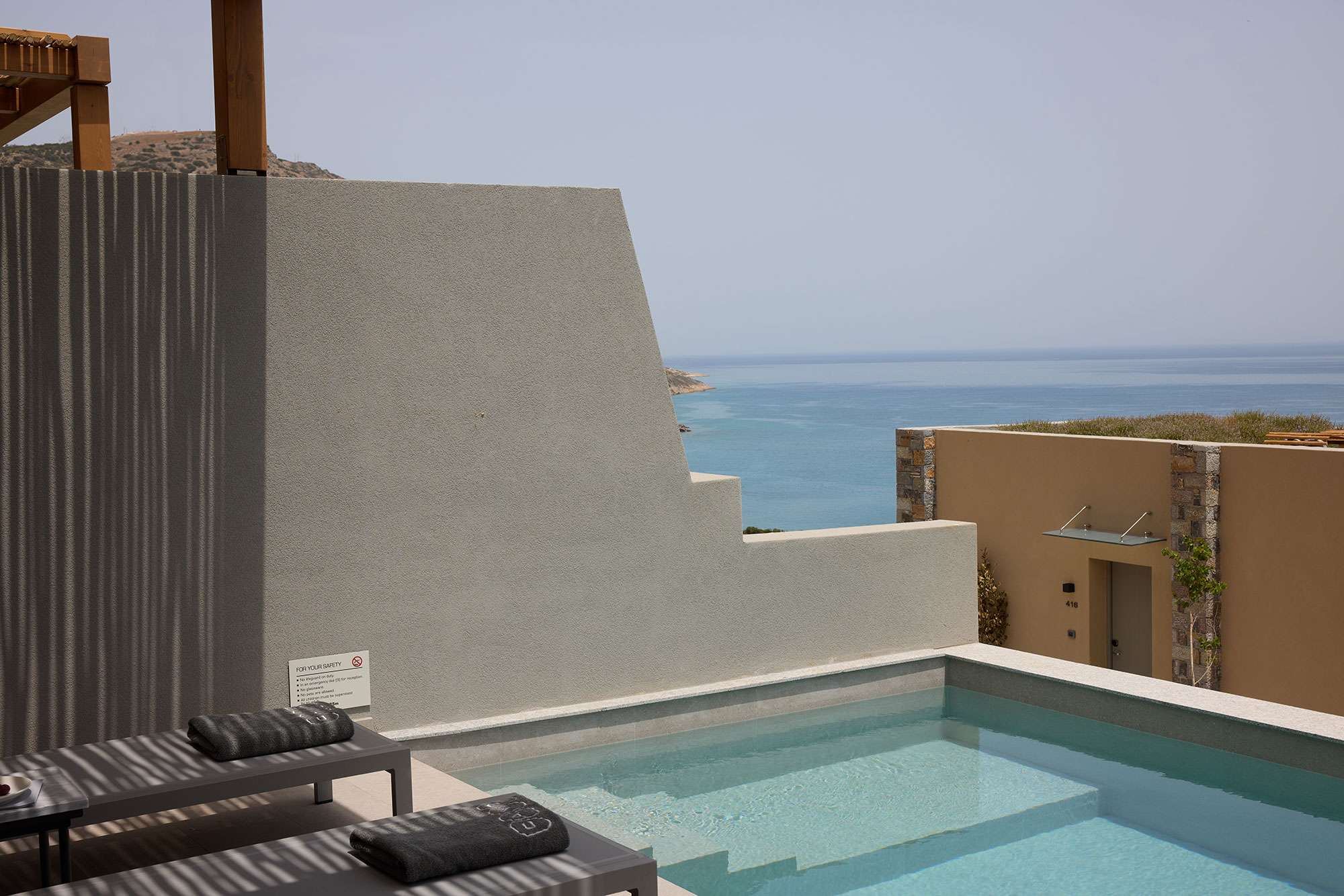 Superior Family Room with Private Pool – Sea View – CAYO EXCLUSIVE ...